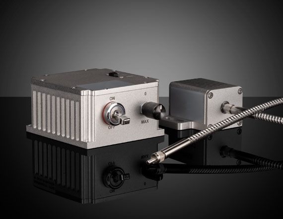 ファイバーカップリングLED 500nm 3mW SMA | Edmund Optics