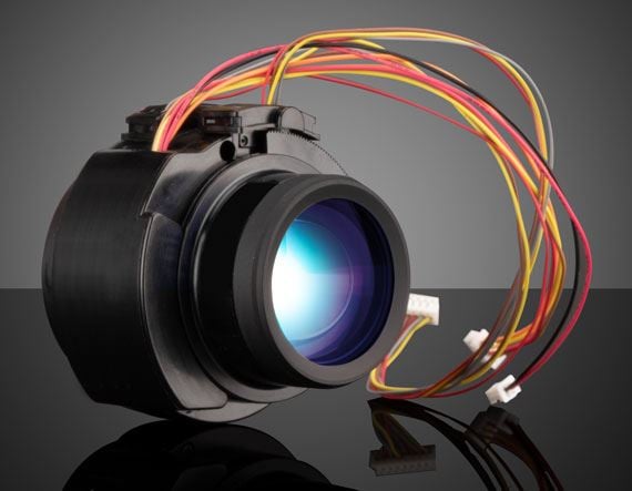 Motorized Telephoto Varifocal Lenses | Edmund Optics