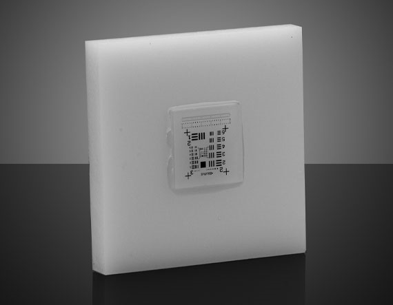 OCT multipurpose resolution positive test target | Edmund Optics