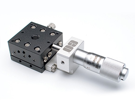 40mm, Center Drive, Standard Top, Metric Micrometer Stage