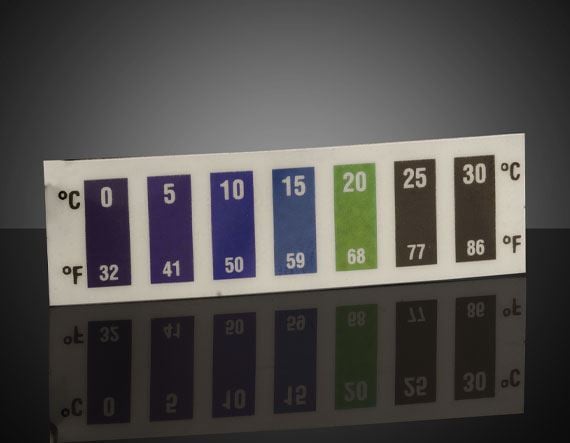 Liquid Crystal Thermometers | Edmund Optics