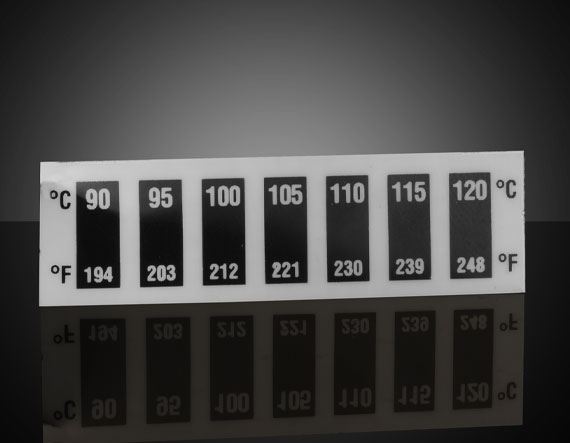 Liquid Crystal Thermometer